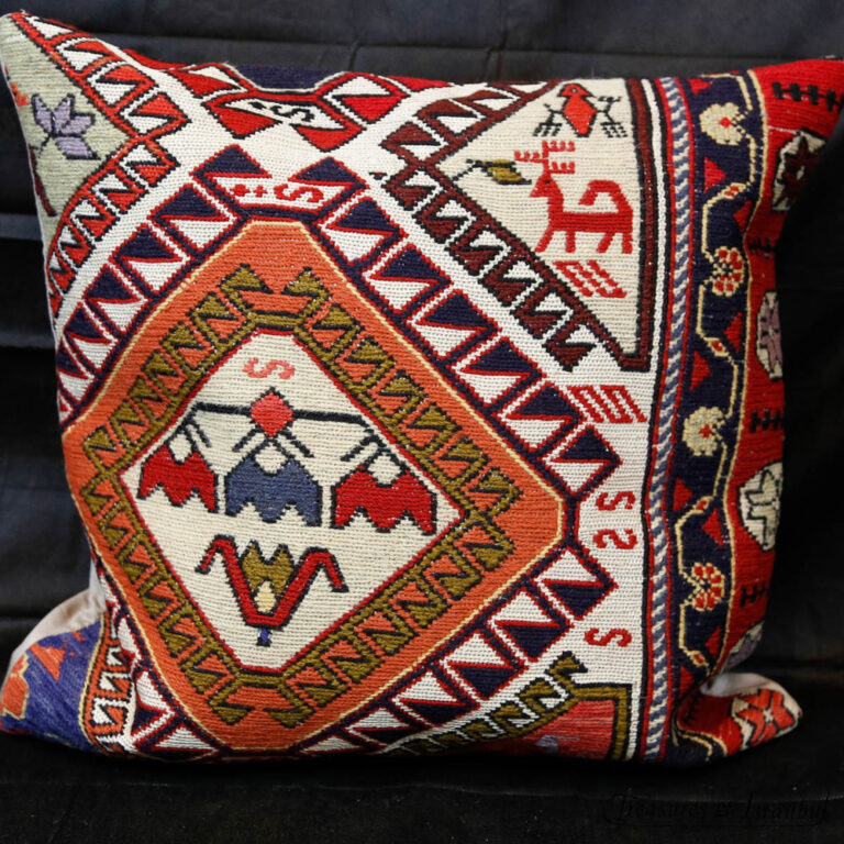 Various ottomans - Treasures Of istanbul
