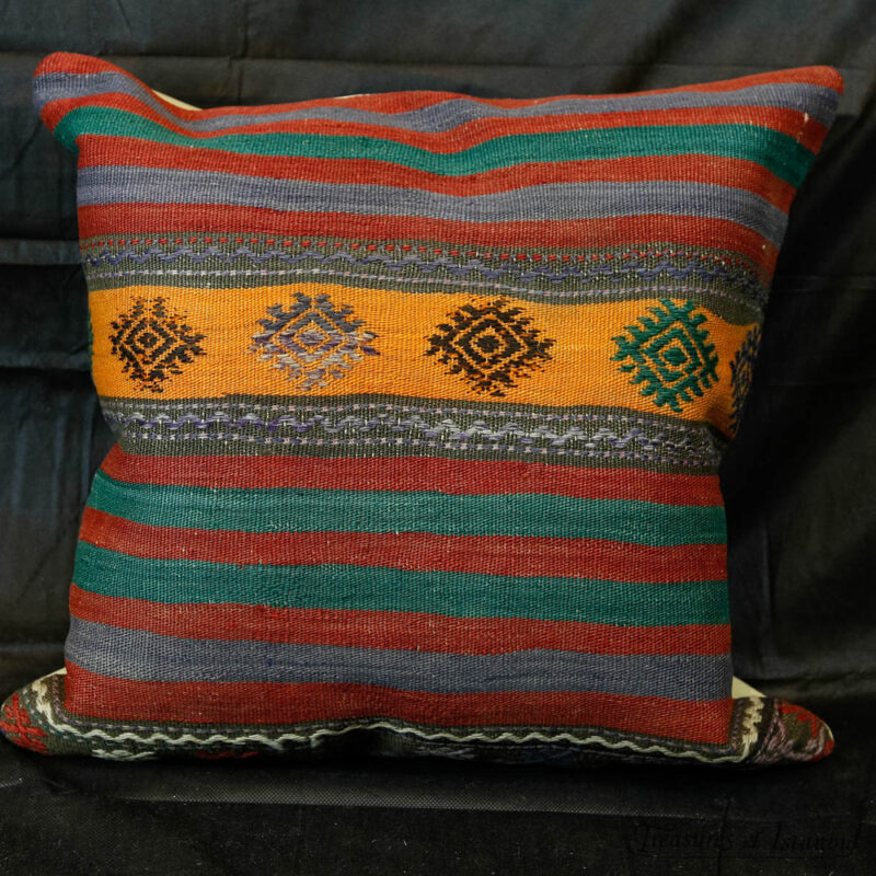 Various ottomans - Treasures Of istanbul